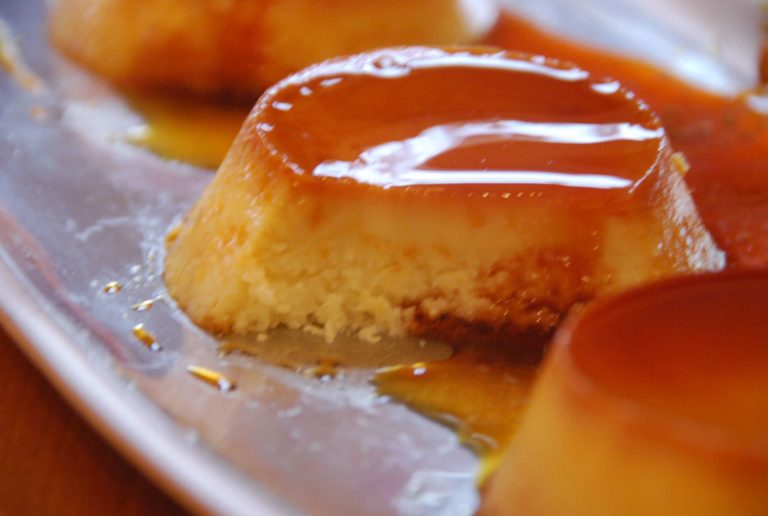 Flan de Coco Playero - Pati Jinich en Español